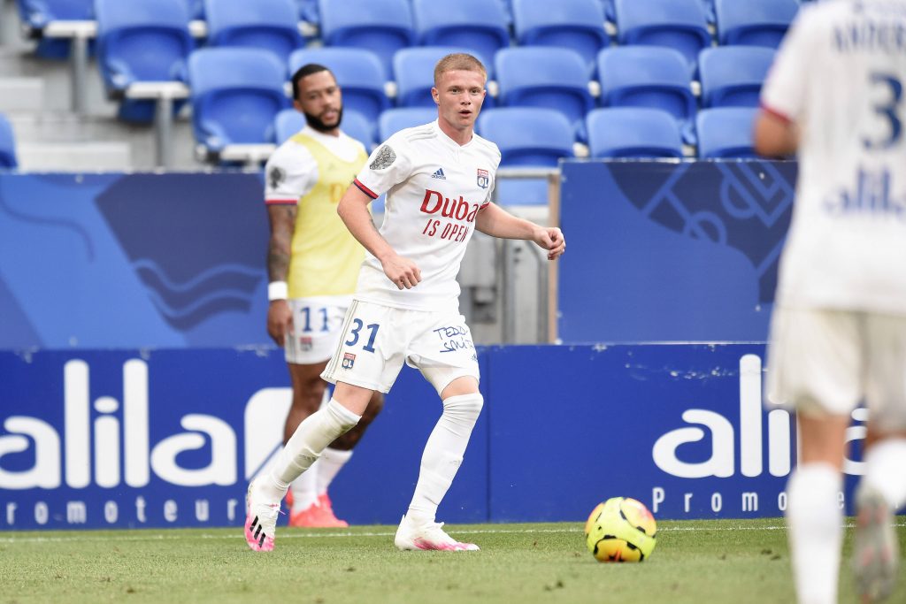 Bayern Munich in talks to sign Lyon left-back Melvin Bard - Get French ...