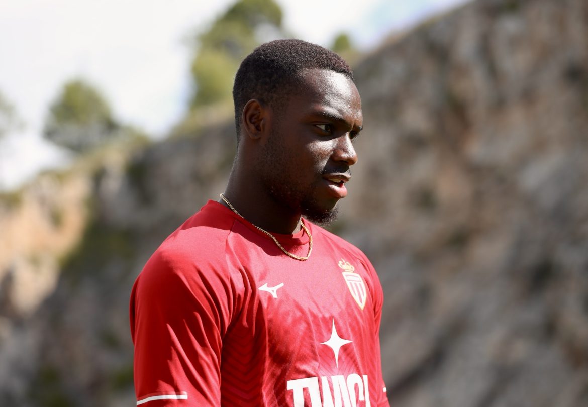 Official | George Ilenikhena departs Monaco in €33m deal - Get French ...