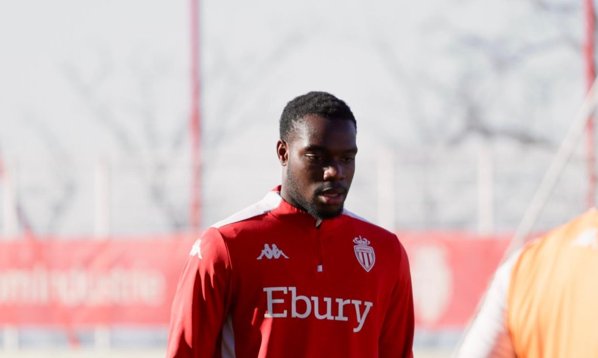 Monaco's George Ilenikhena returns to first-team training - Get French ...