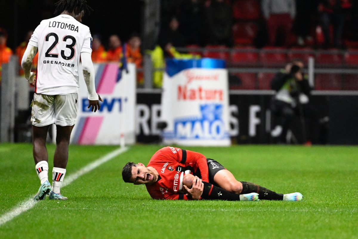 Rennes winger Martin Terrier set for 8 month absence with knee cruciate ...