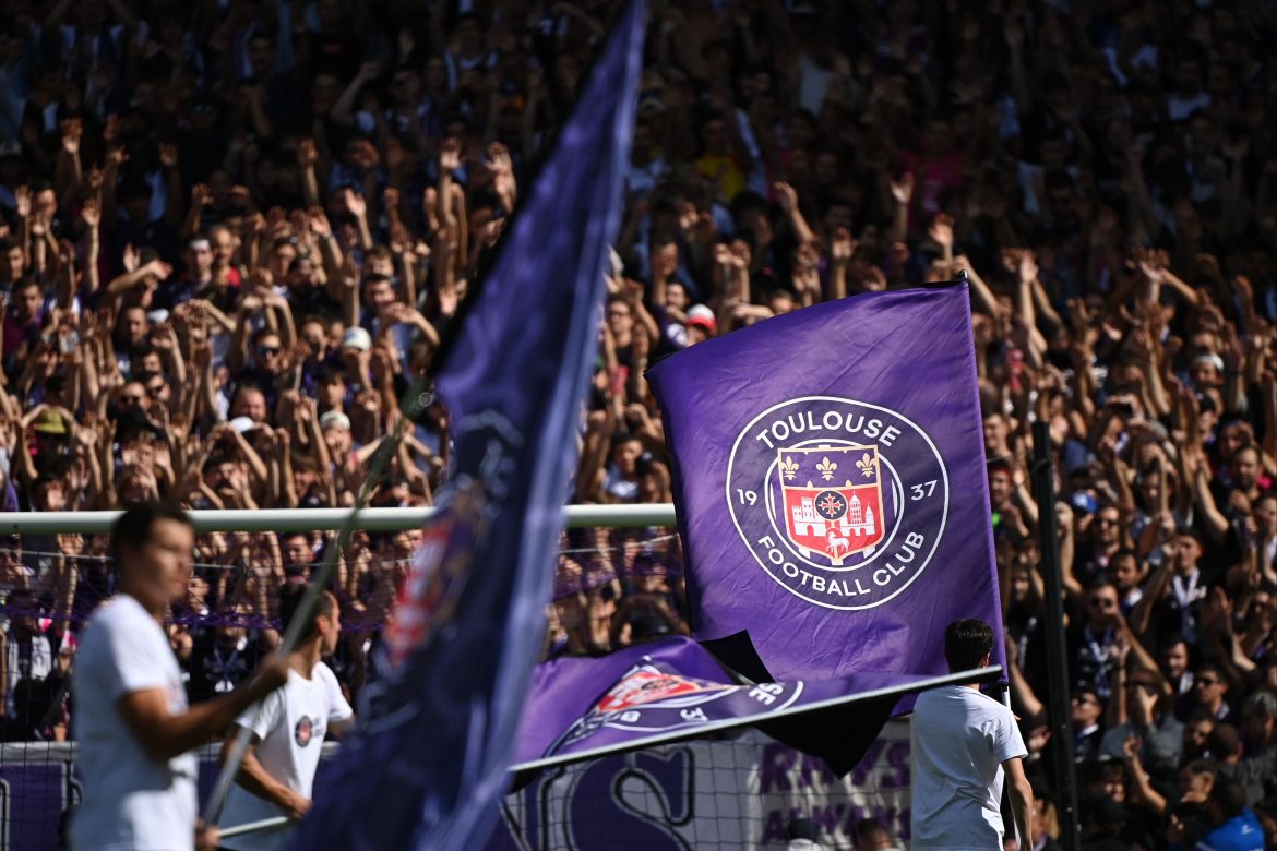 Official | Toulouse sign striker Saïd Hamulic - Get French Football News