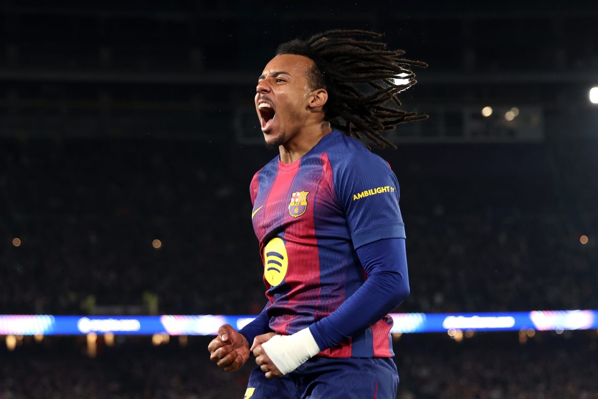 Jules Koundé make Barça history in victory over Eintracht Frankfurt ...