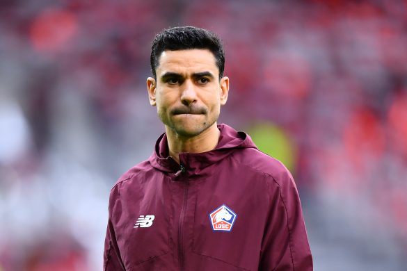 Official | Benjamin André extends contract with Lille until 2028 - Get ...