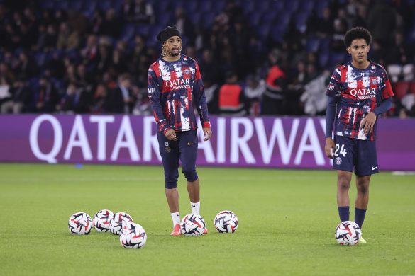 PSG prioritise Bradley Barcola and Senny Mayulu contract extensions ...